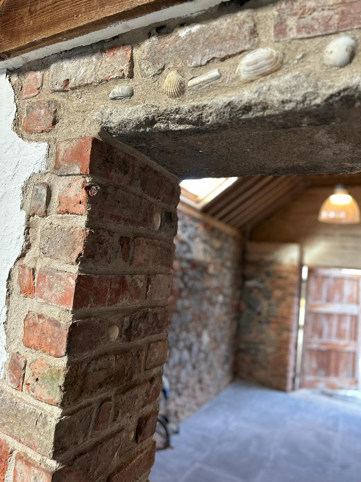 Versatile Reclaimed Brick - Trinity Stone